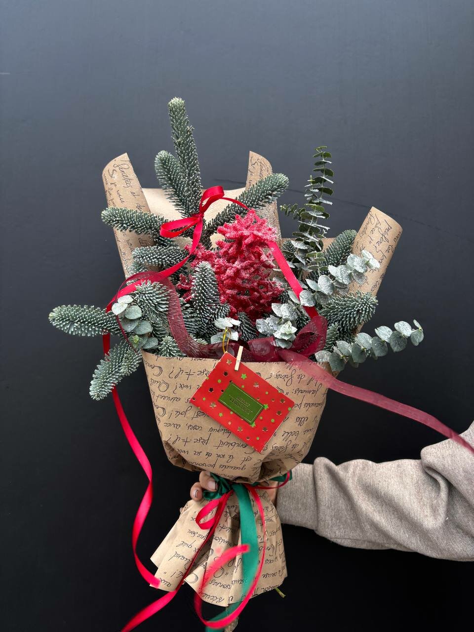 Букет Story_flowers, ель нобелис, эвкалипт, пунжитопа, 50 см