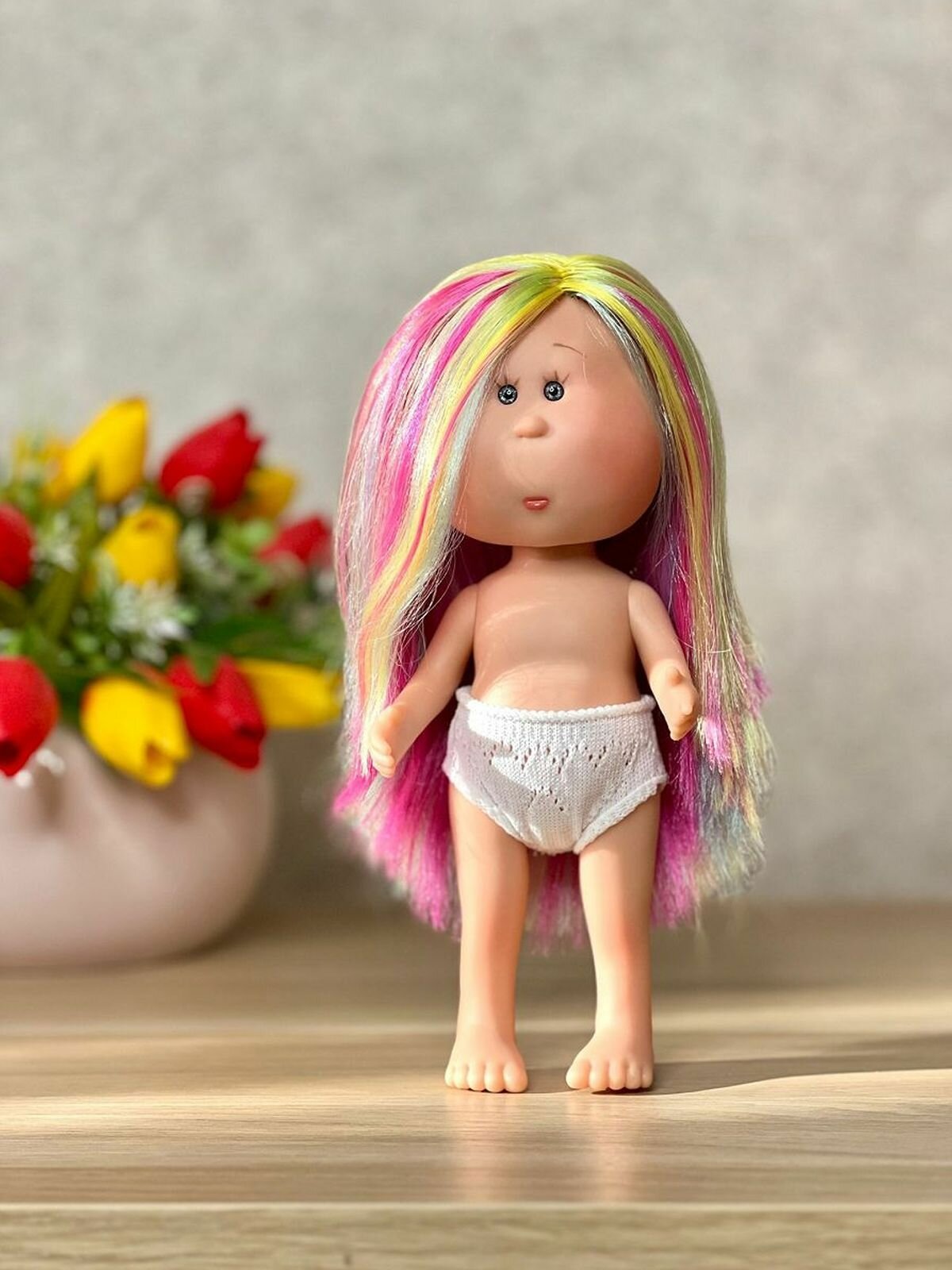 Кукла Nines виниловая 23 см Little Mia без одежды