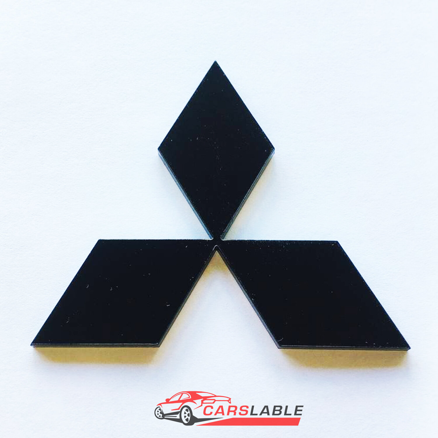 Шильдик (логотип, эмблема) Mitsubishi black