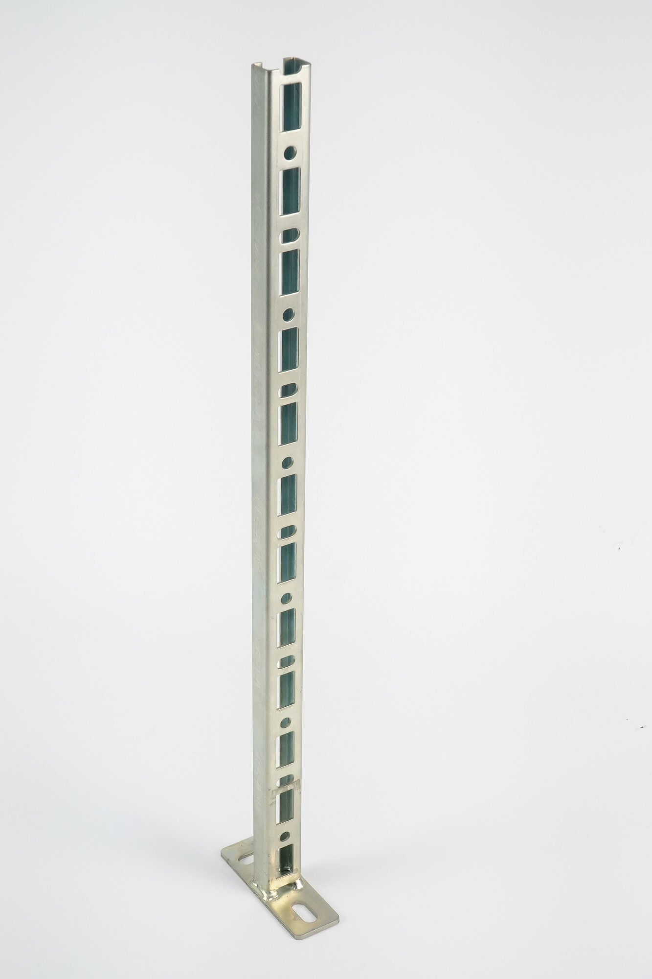 AXIS Кронштейн (консоль) крепления инженерных систем 30x20x600 мм твек 15.06