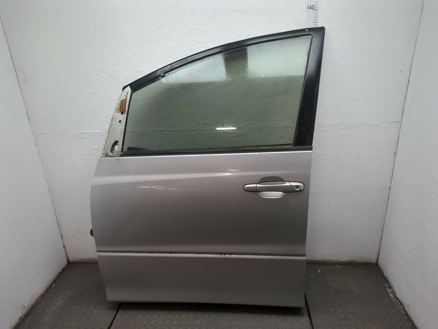Дверь боковая (легковая) левая передняя Toyota Previa (Estima) Б/У
