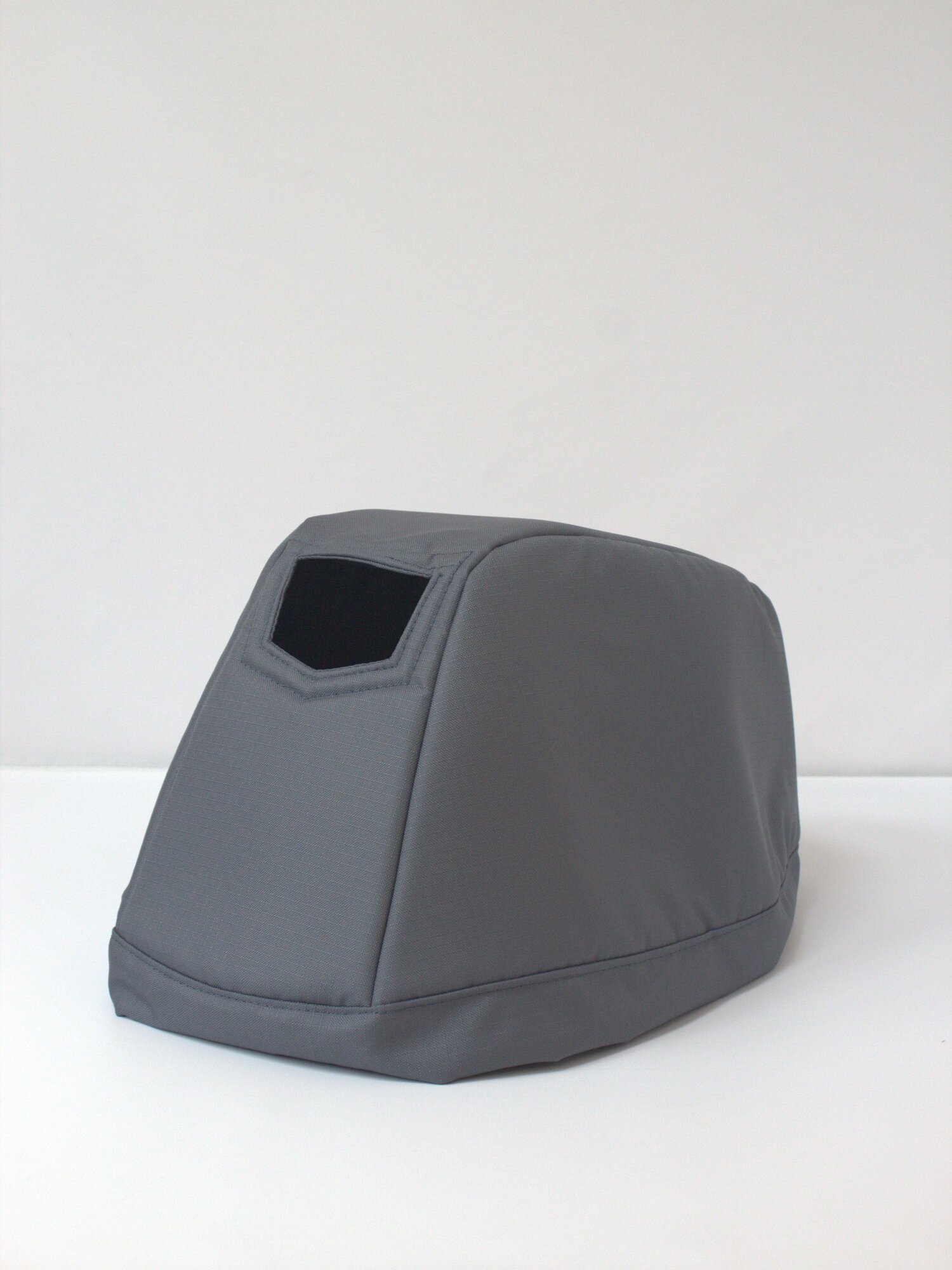 Чехол для лодочного мотора на колпак Сузуки DF9,9-15A