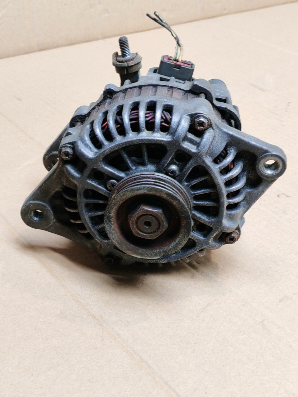 Генератор Mazda 626 GE 80A (Mitsubishi)