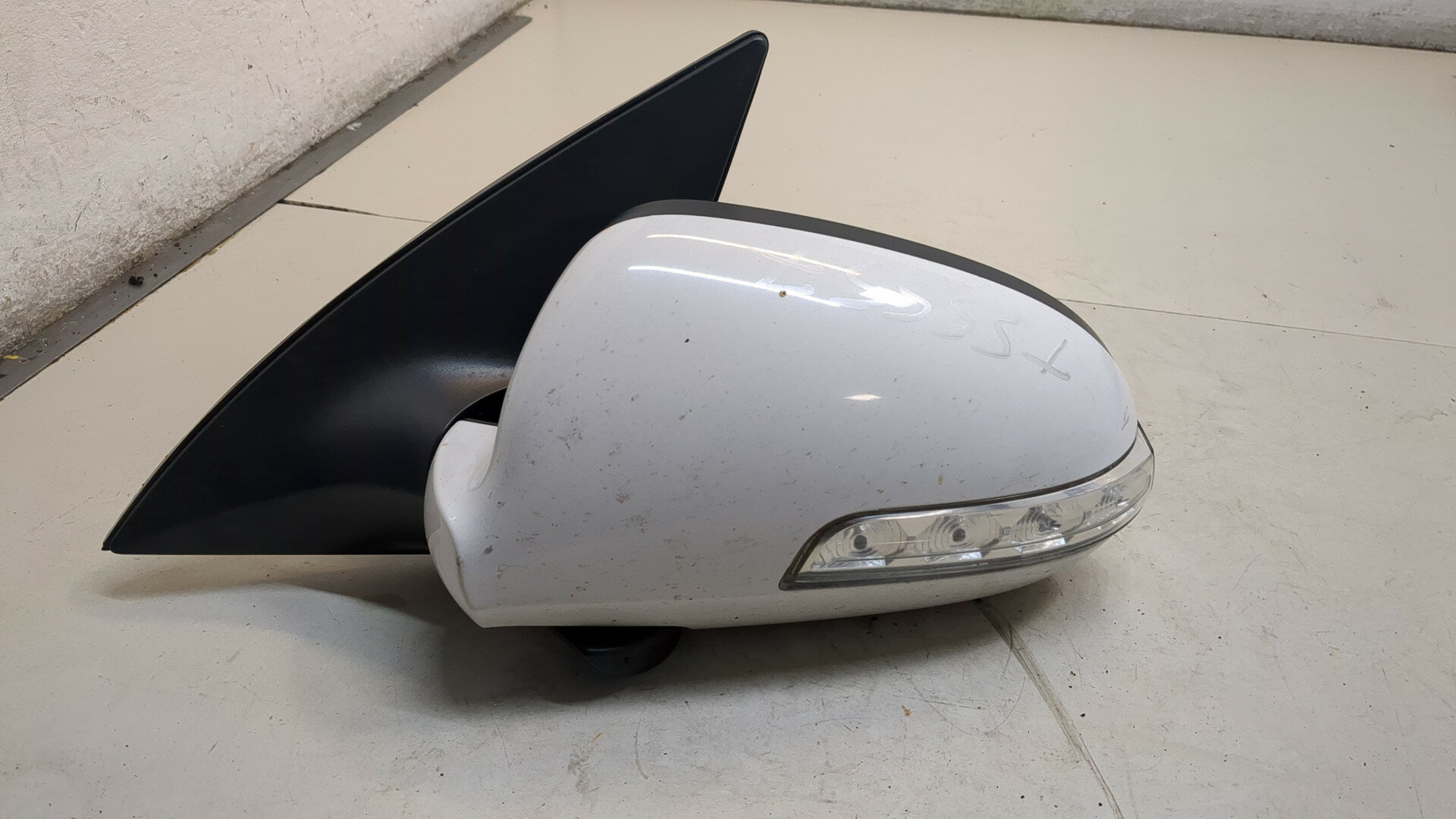 Зеркало боковое левое Hyundai i30 Б/У