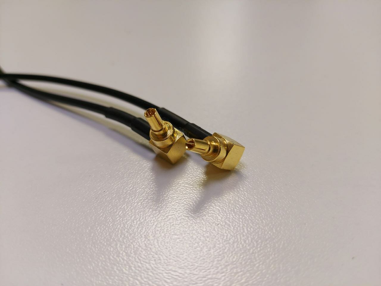 Пигтейл переходник CRC9-SMA (2шт) для подключения внешней антенны к модему