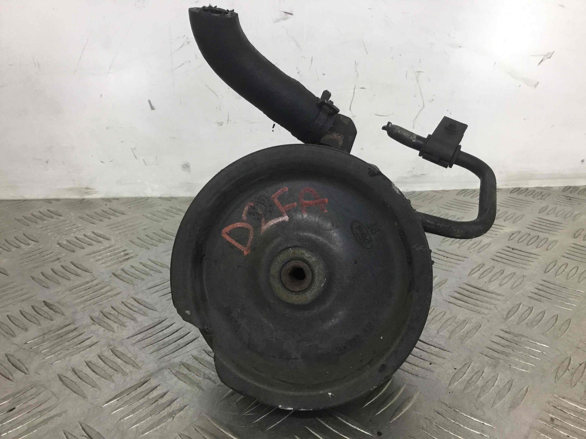 Б/У Насос гидроусилителя руля Ford Transit 3 поколение (2000-2006) 2004 г.