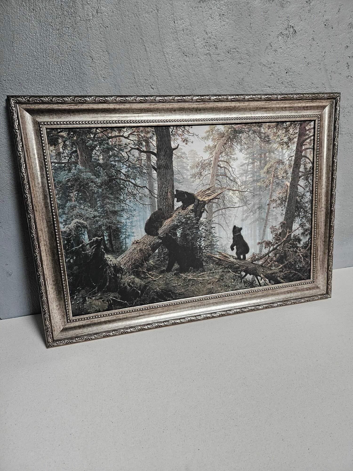 Картина в раме "Иван Шишкин - Утро в сосновом лесу" репродукция, 61х81 см