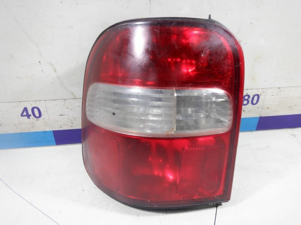 Фонарь задний левый Kia Sportage I 0K08A51160A