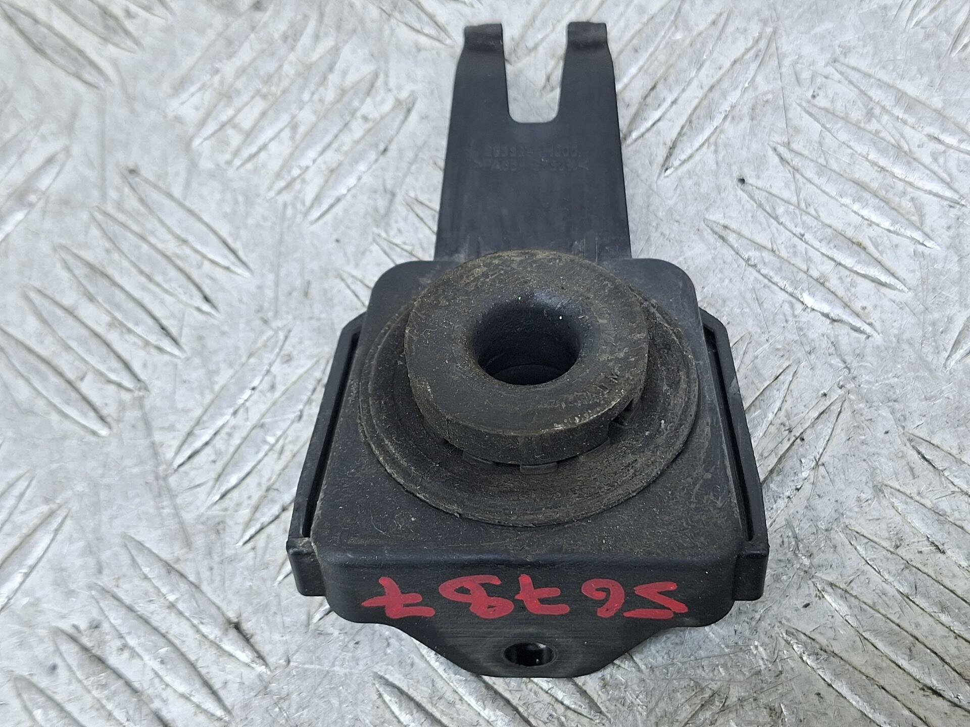 Кронштейн (крепление) радиатора Hyundai H1 Grand Starex 2008 253334H000