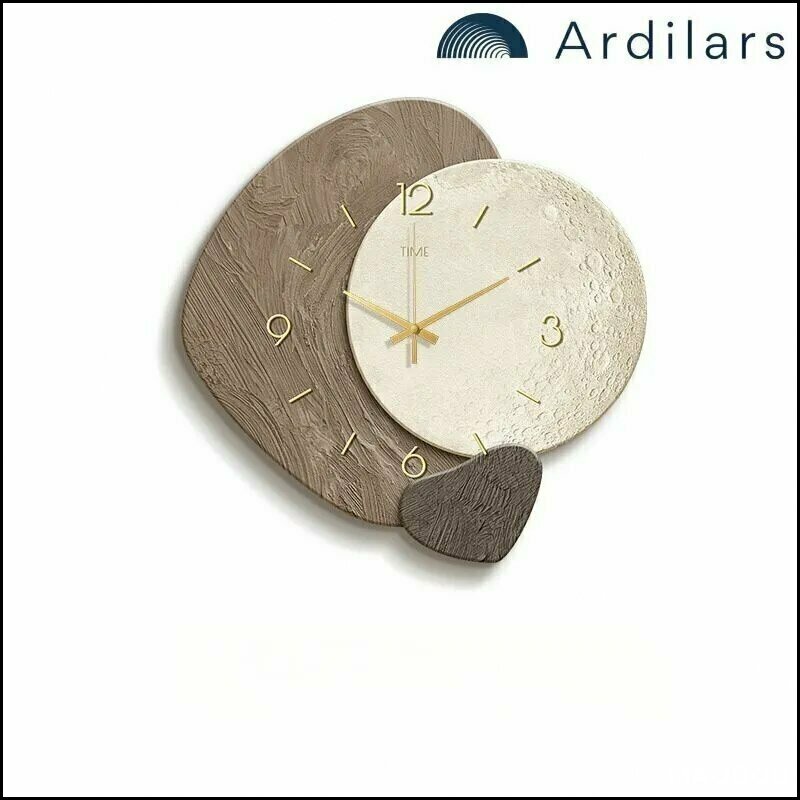 Часы настенные Ardilars , кварцевые, треугольные, 60см x 60см
