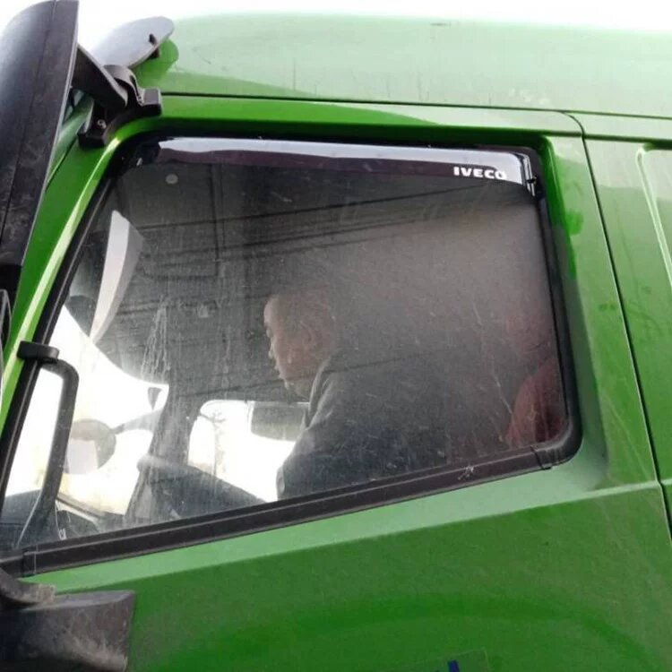 Shangqi Hongyan Jieshi H6 c6e Jecker h6 Jaguar h6 Jica C100c500 Окно автомобиля дождь брови дождь и блеск Прямой клей