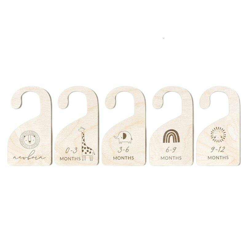 Разделители для детской одежды деревянные