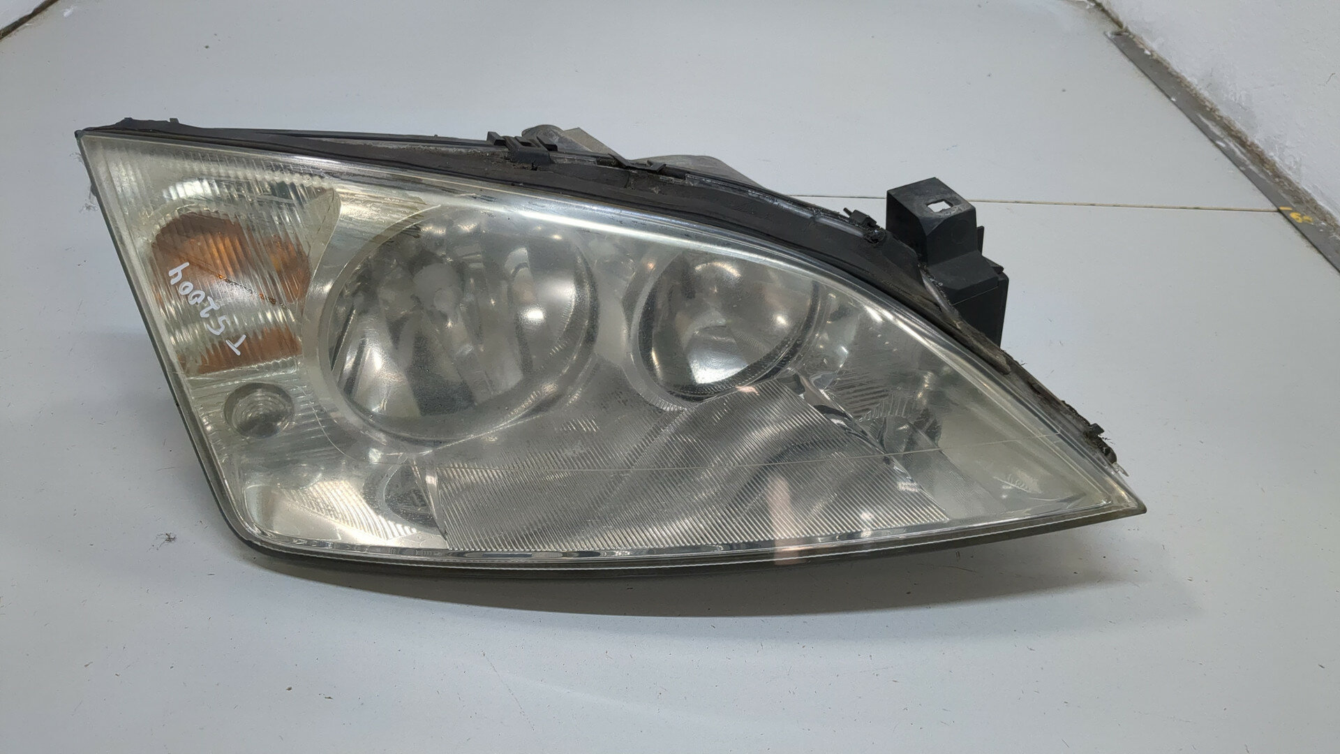 Фара (передняя) правая Ford Mondeo 3 Б/У