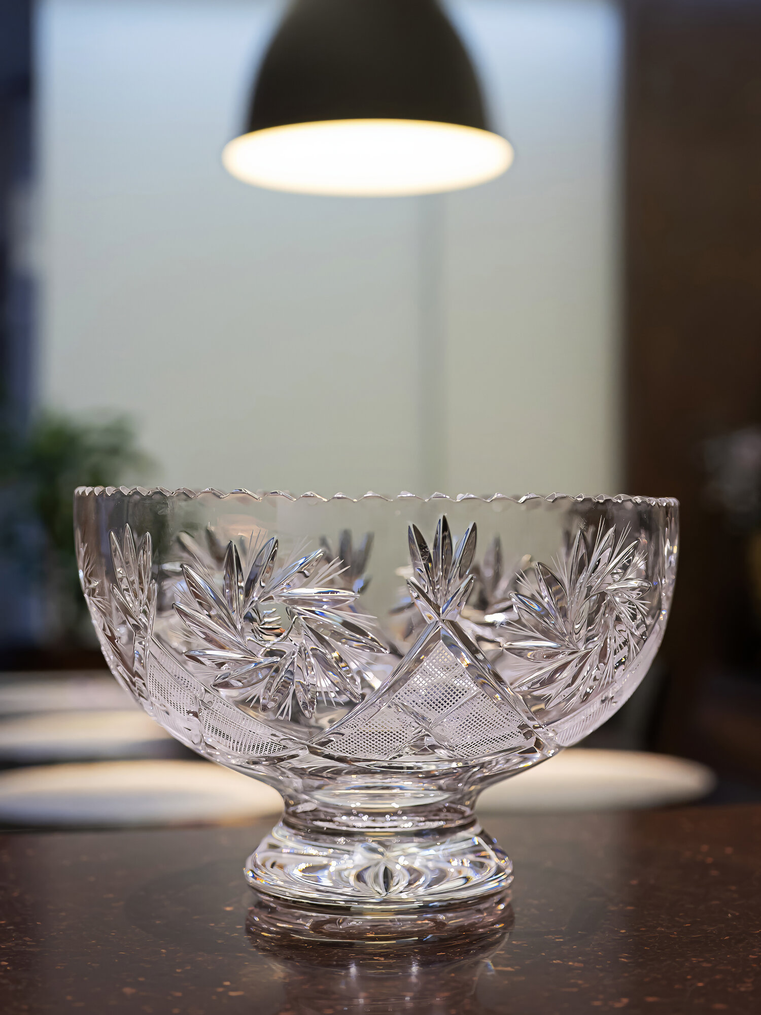 Хрустальная ваза для конфет и фруктов, для подачи и сервировки, высота 16 см диаметр 24 см. Неман 1000/1, 6035/1