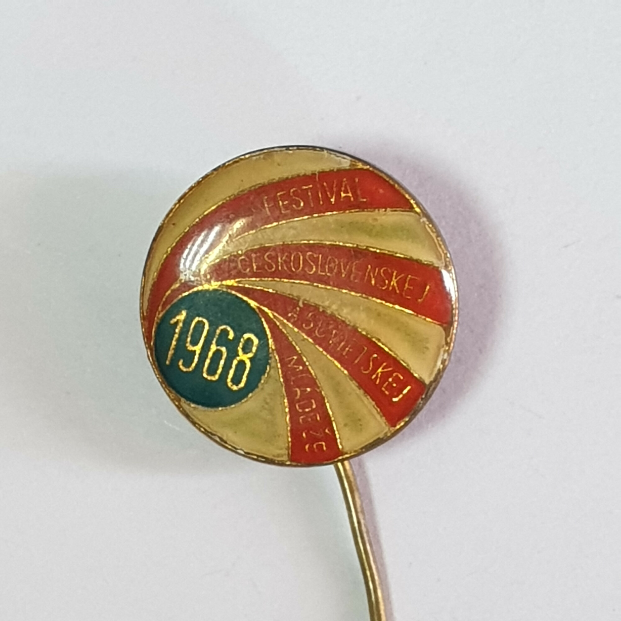 Значок СССР Фестиваль Чехословацкий 1968 год. Металл эмаль. Коллекционный советский винтажный.