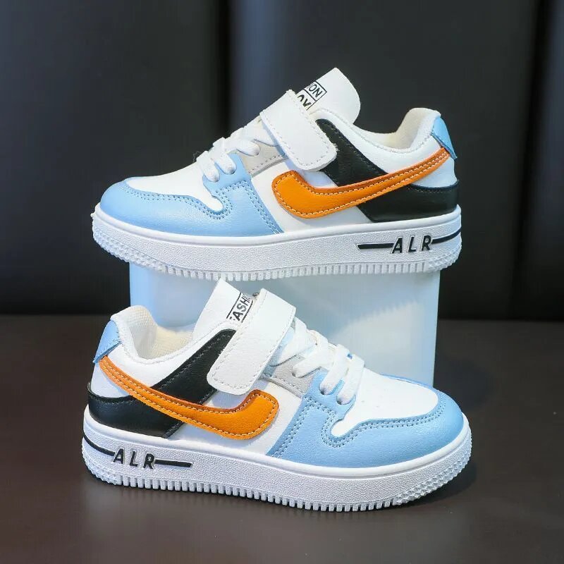 Кроссовки Любимые детские книги