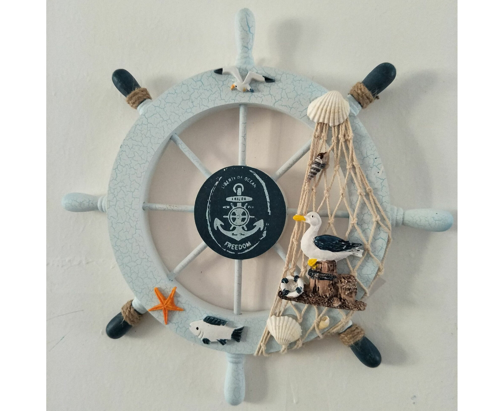 Декор для стены дома Mediterranean Ship Wheel, материал дерево, размер 28*28 см/11*11 дюймов (Д*Ш), диаметр 28 см, диаметр круга 19.5 см, толщина около 1.5 см, материал МДФ, деревянная ручка, вес нетто около 0.4 кг, цвет как показано, в комплект