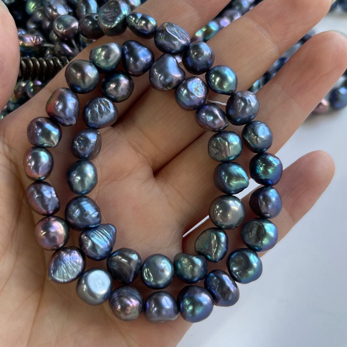 Черные бусины из пресноводного жемчуга 8-9 мм для ювелирных изделий