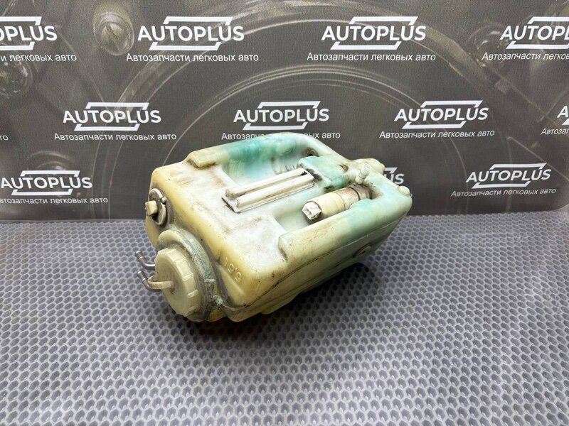 Бачок омывателя