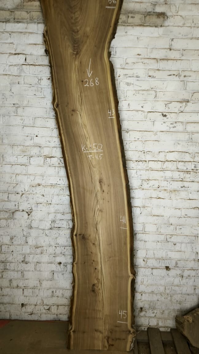 Слэб дерева Карагач К150, выровнен в плоскости, влажность 8-10%