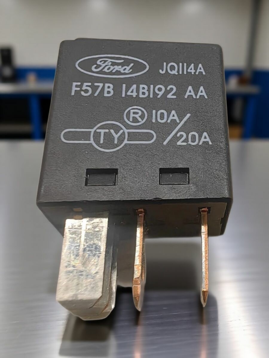 Реле FORD -OEM: F57B 14B192 AA (5 контактов)