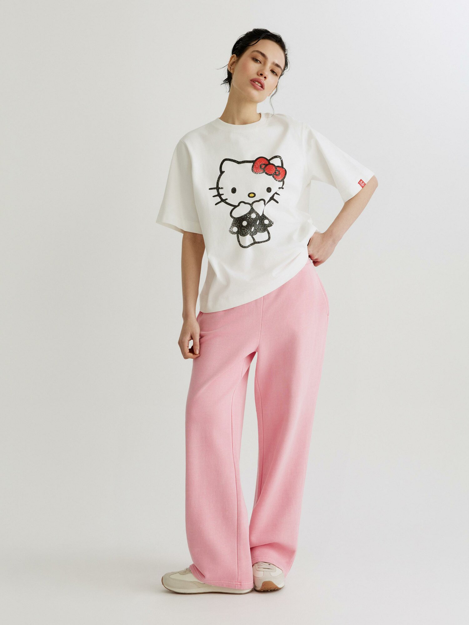 Брюки спортивные