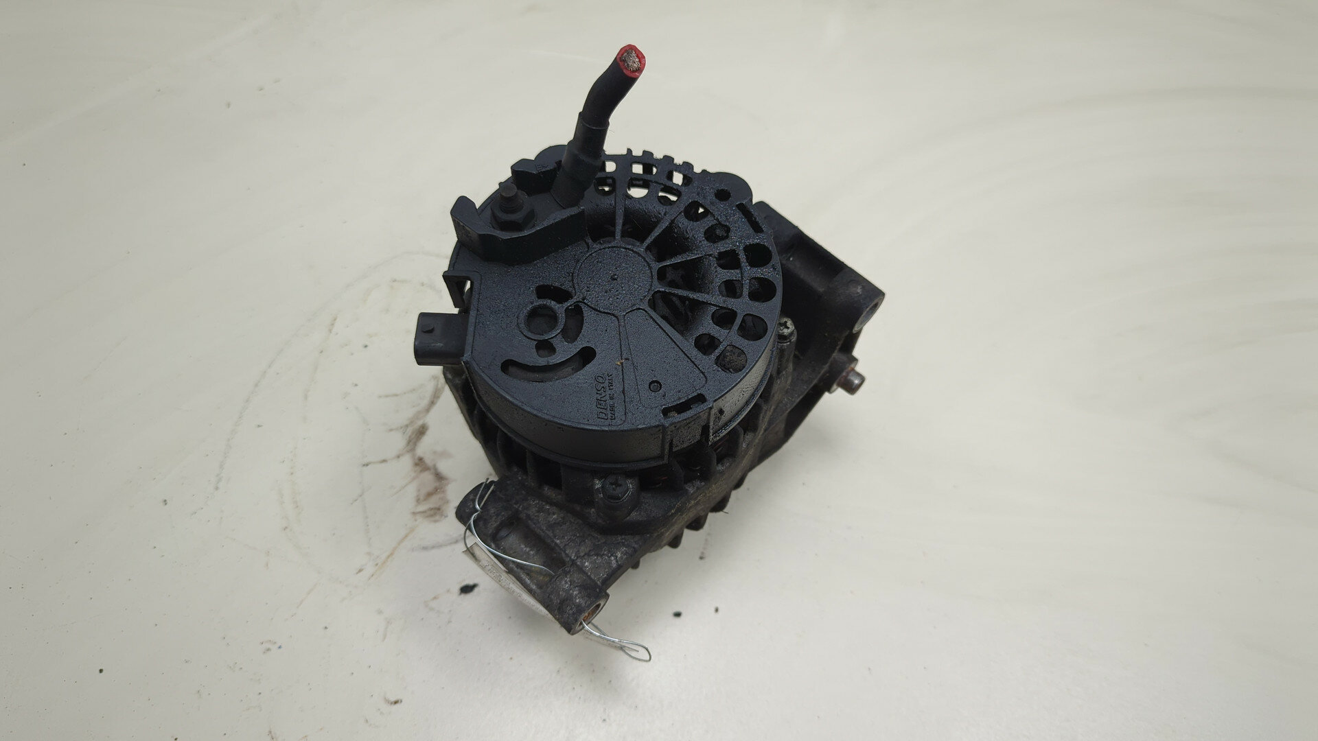 Генератор Opel Corsa D Б/У