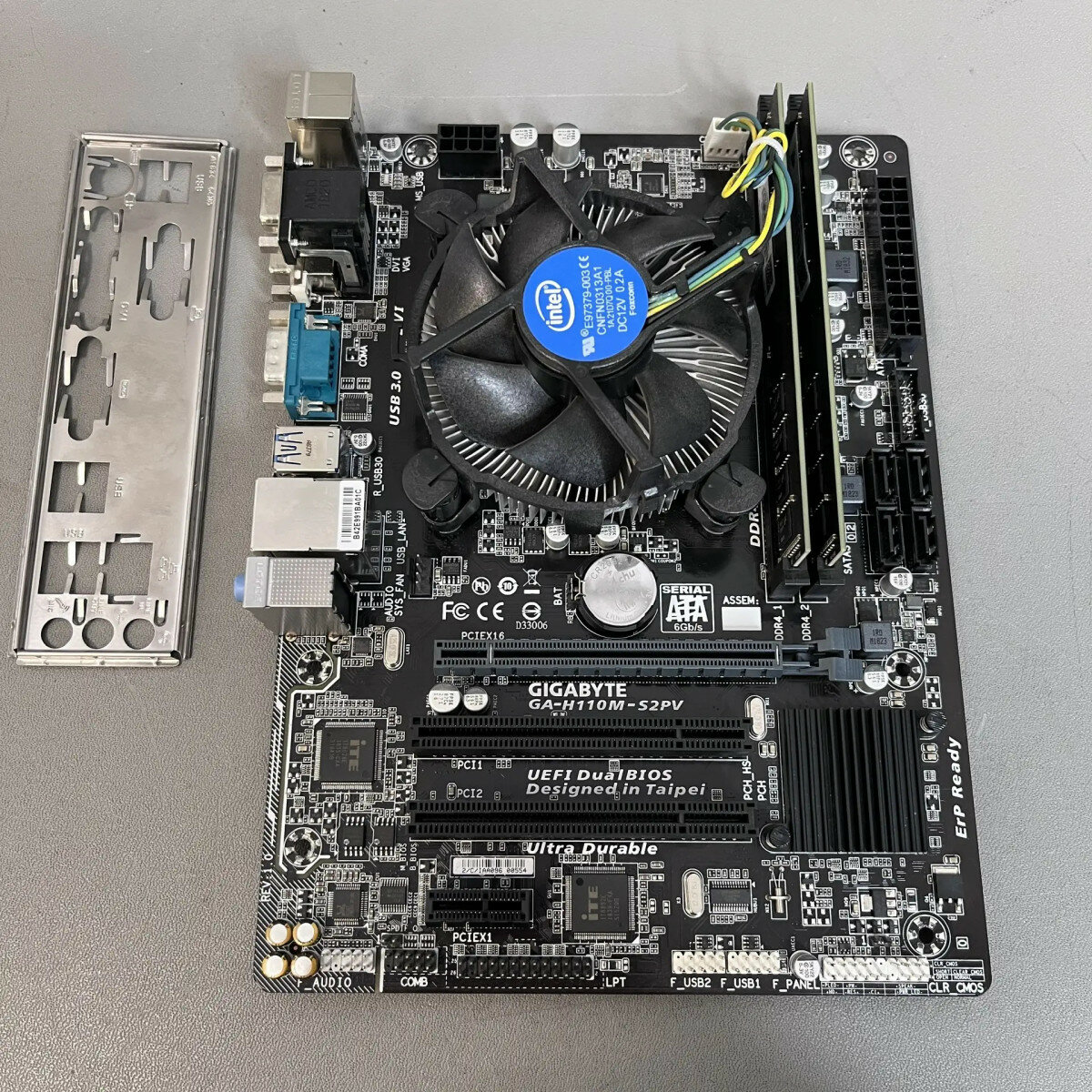Комплект мат. плата Gigabyte GA-H110M-S2V s-1151 + Core i5-7400 + 16Gb + кулер