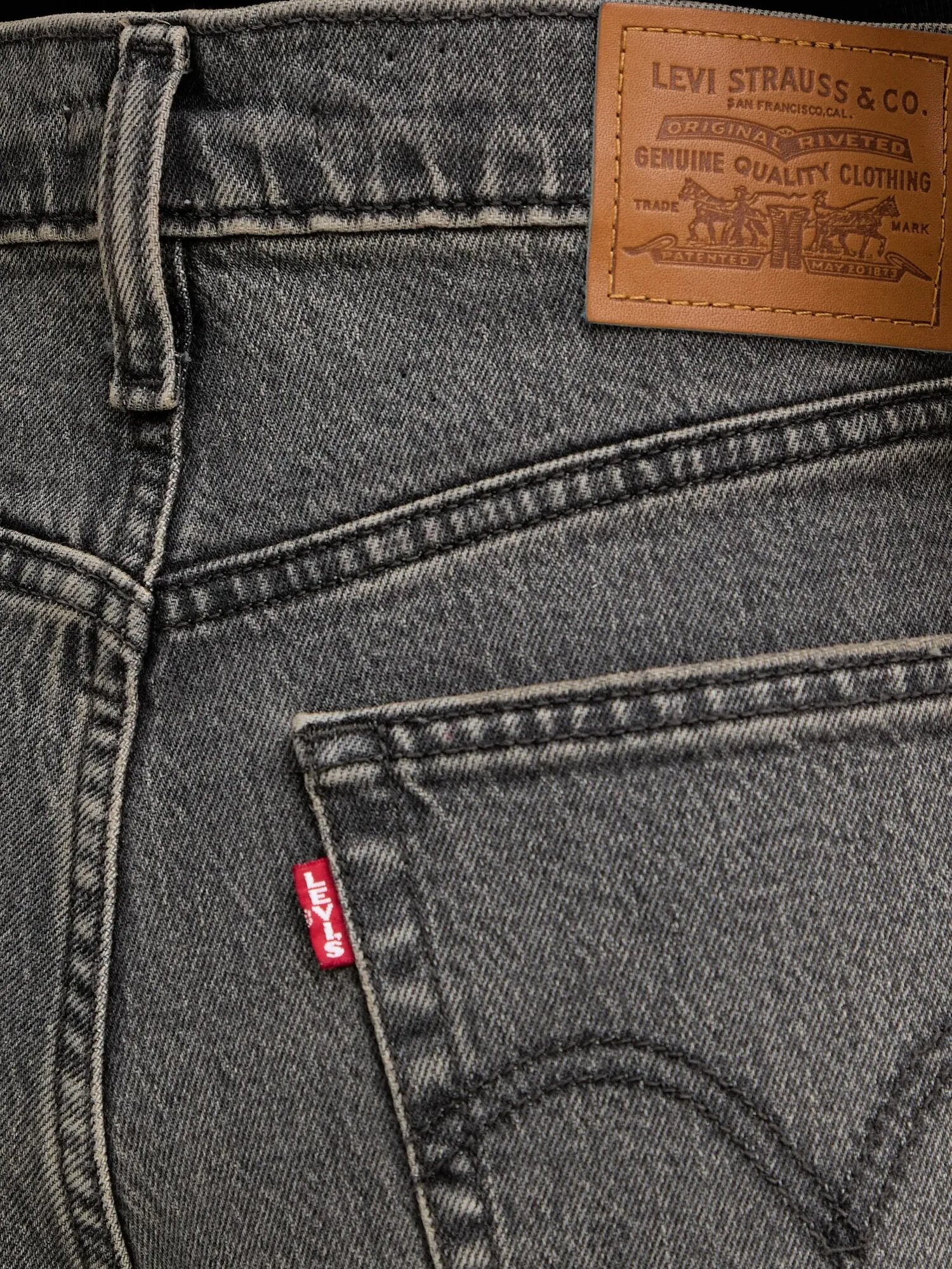 Джинсы Levi's, размер Width/Length (in) 29/34, серый — фото 1