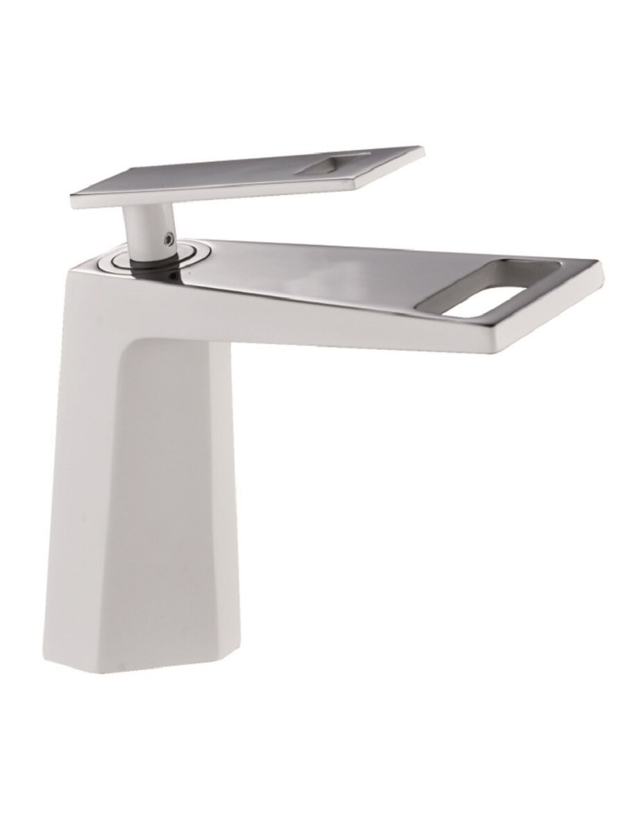 Смеситель для раковины "Водопад" OUTE