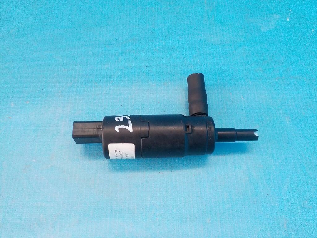 Моторчик омывателя фар VOLKSWAGEN Touareg 1 (7L) 2002-2010 3B7955681 - Б/У