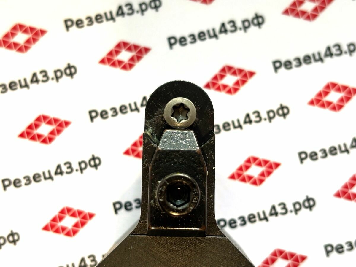 Резец наружного точения SRDCN4040R20