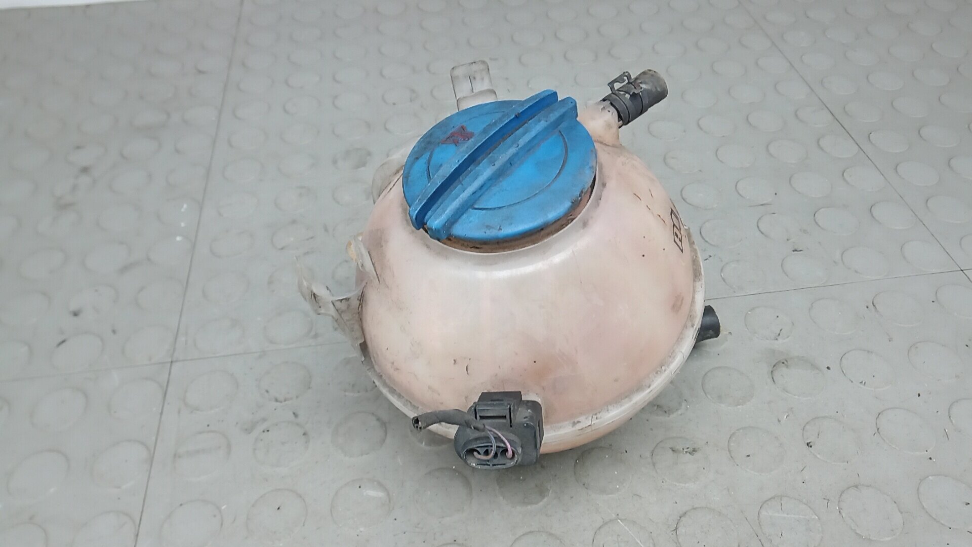 Бачок расширительный VOLKSWAGEN PASSAT B6, Номер 1K0121407A, 3B0121321