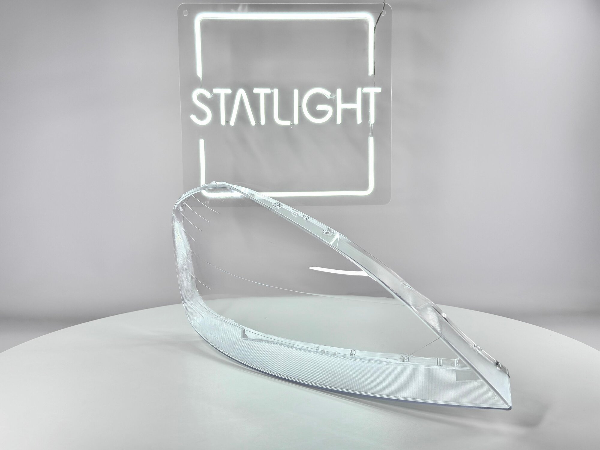 Правое стекло фары для Volvo XC60 2008-2013