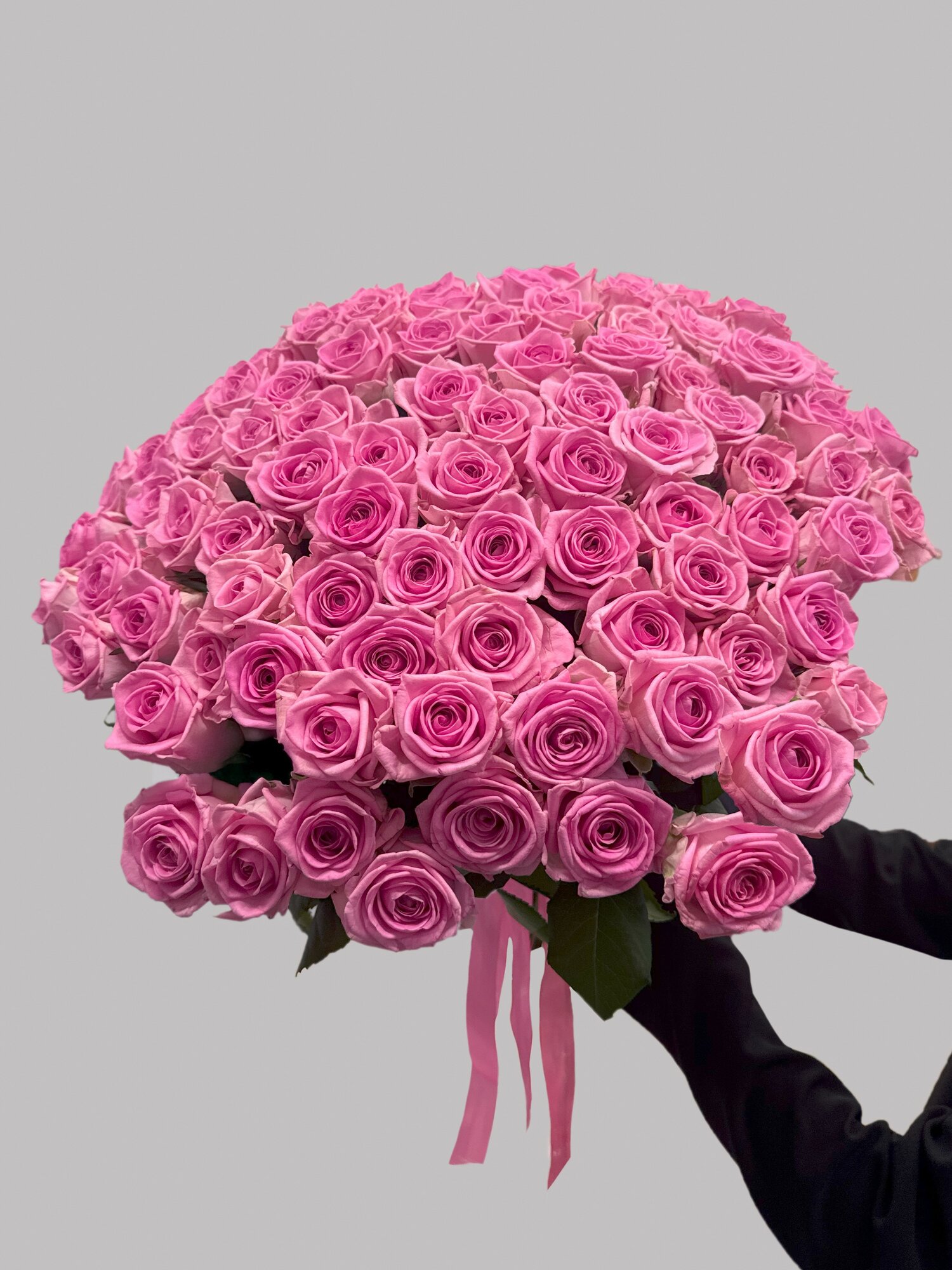 Букет живых цветов, розовые розы 101 шт 50 см "Ревайвал", флау стор