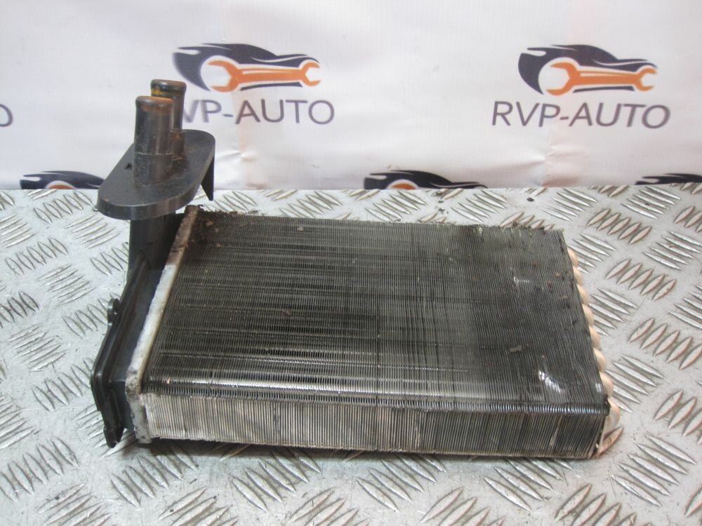 Радиатор отопителя Volkswagen Vento 1.8 1H1819031A