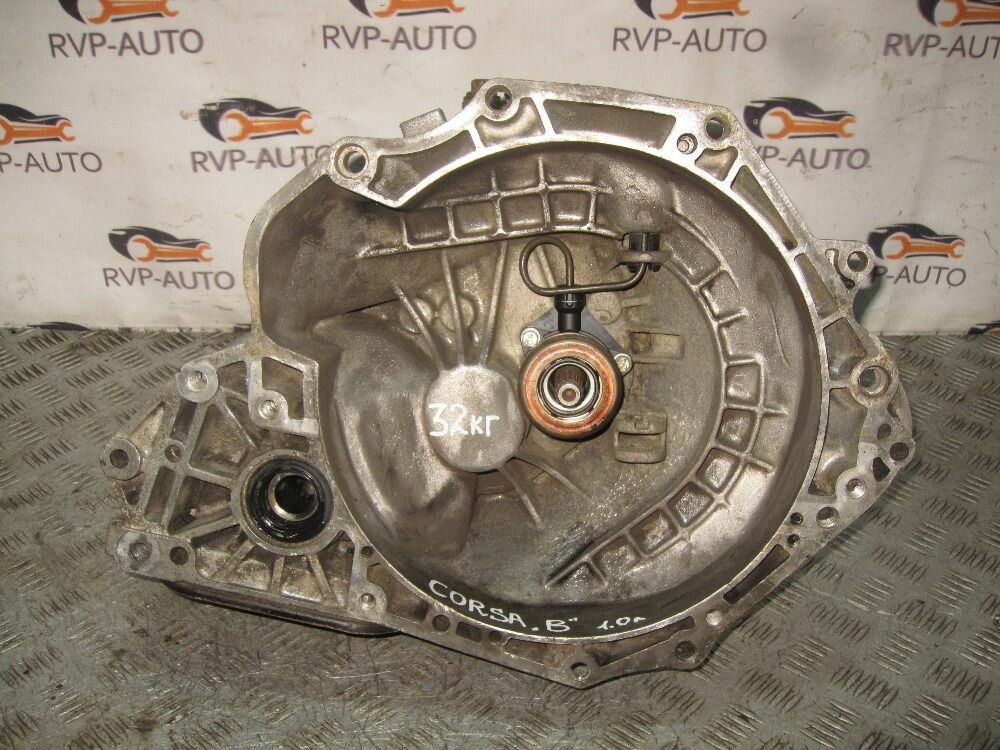 МКПП коробка передач Opel Corsa B 1.0 1993-2000 90400209