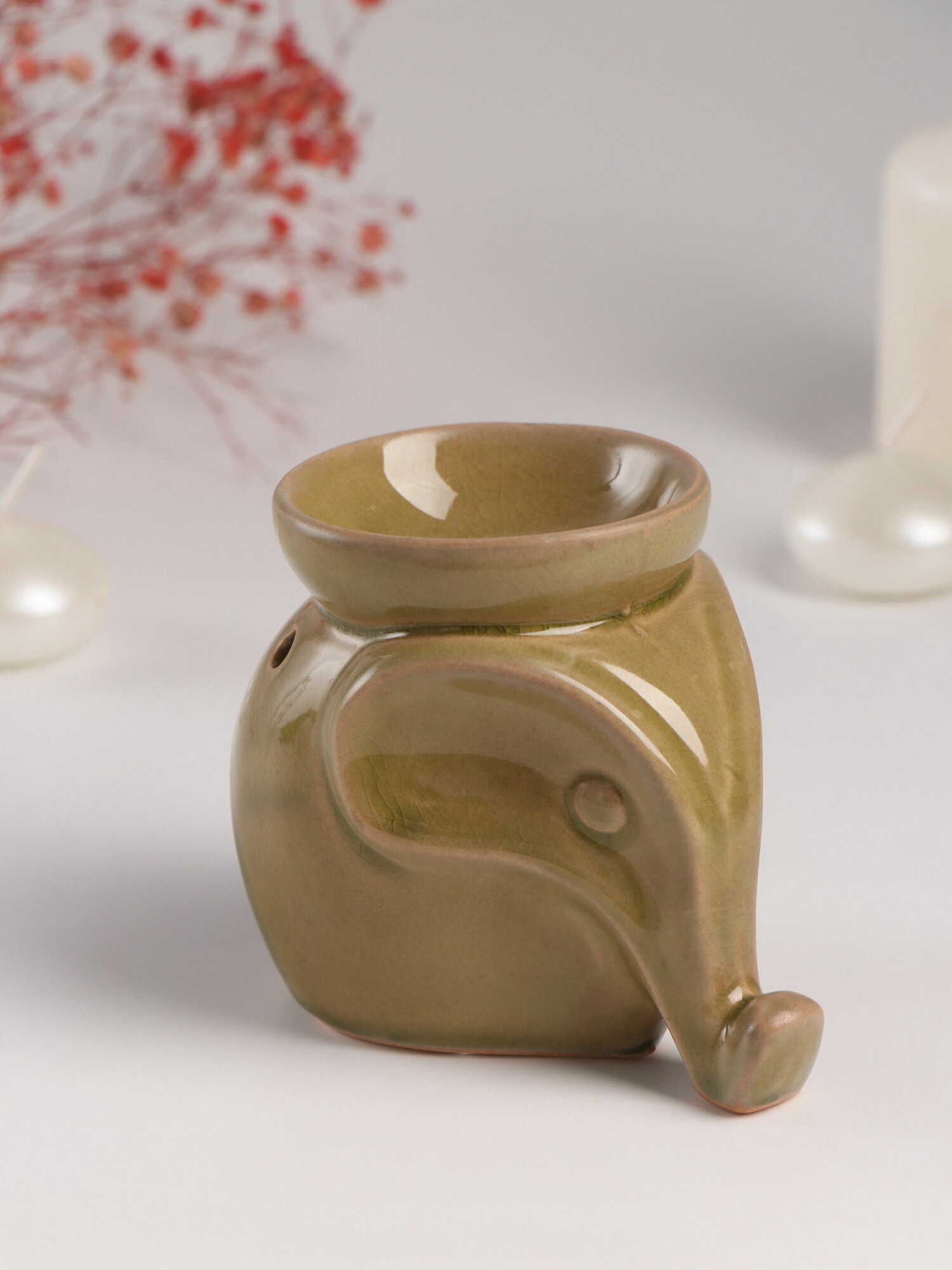 Аромалампа для эфирных масел "Слонёнок", керамика, т. оливковая, 8x10x9 см