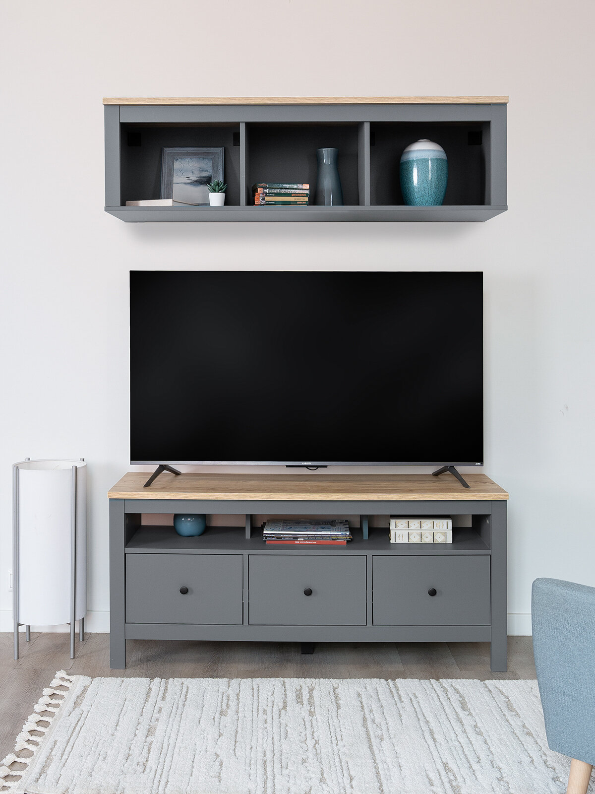 Тумба ГУД лакк Сага, 3 ящика, 131х41х62 см, направляющие с доводчиком, серая/ясень