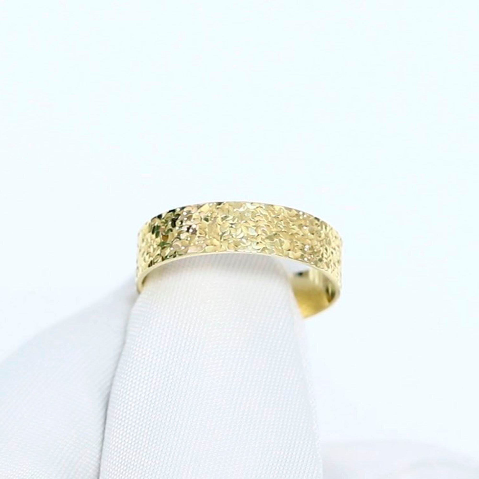 Кольцо обручальное, желтое золото, 585 проба