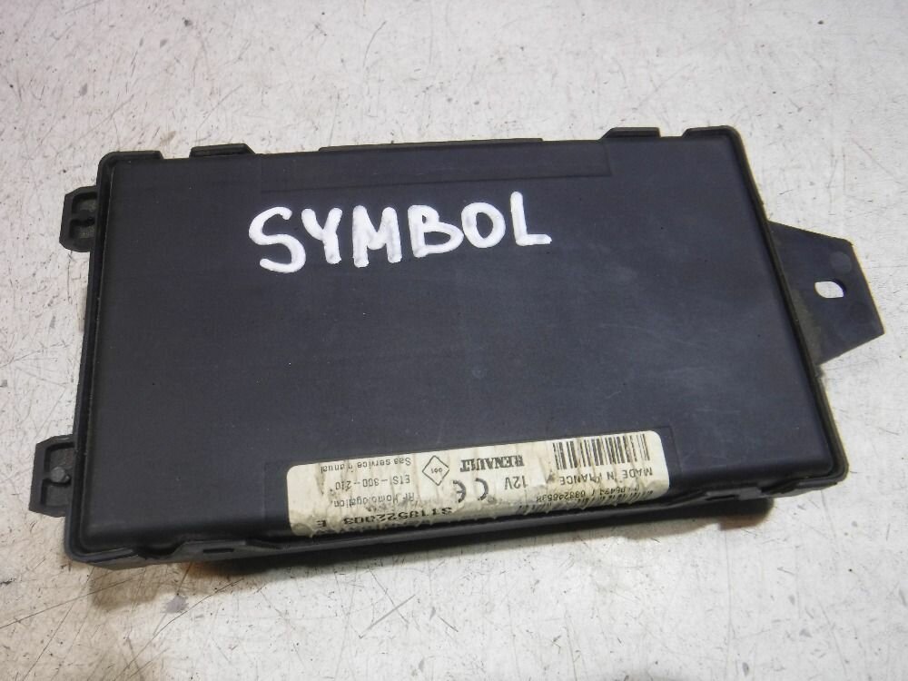 Блок комфорта Renault Symbol 8200103749