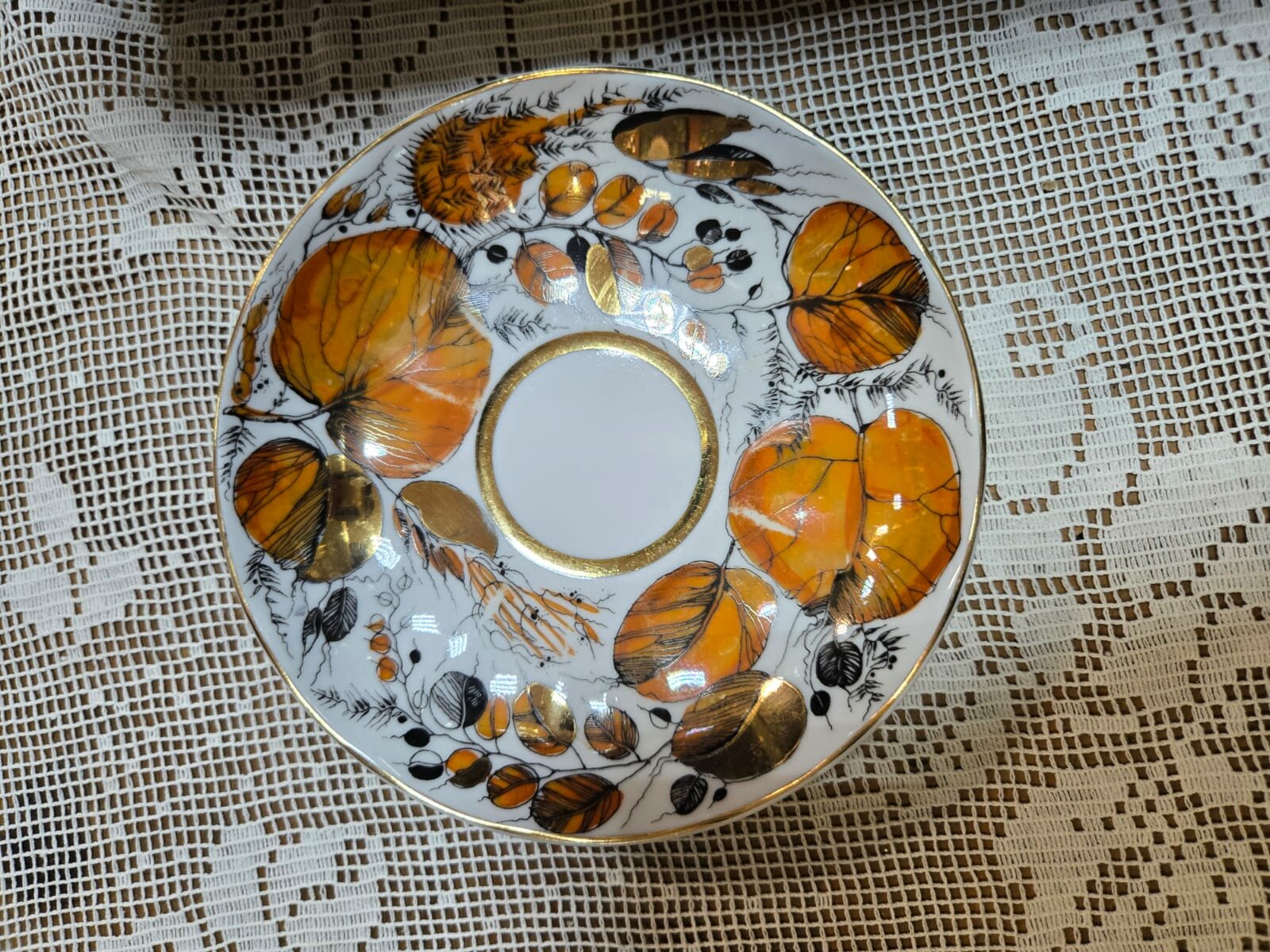 Блюдце чайное Золотая осень винтажное советское, фарфор, ЛФЗ СССР