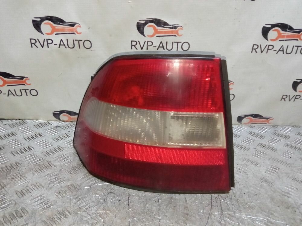 Фонарь задний левый Opel Vectra B (Вектра Б) 90568047