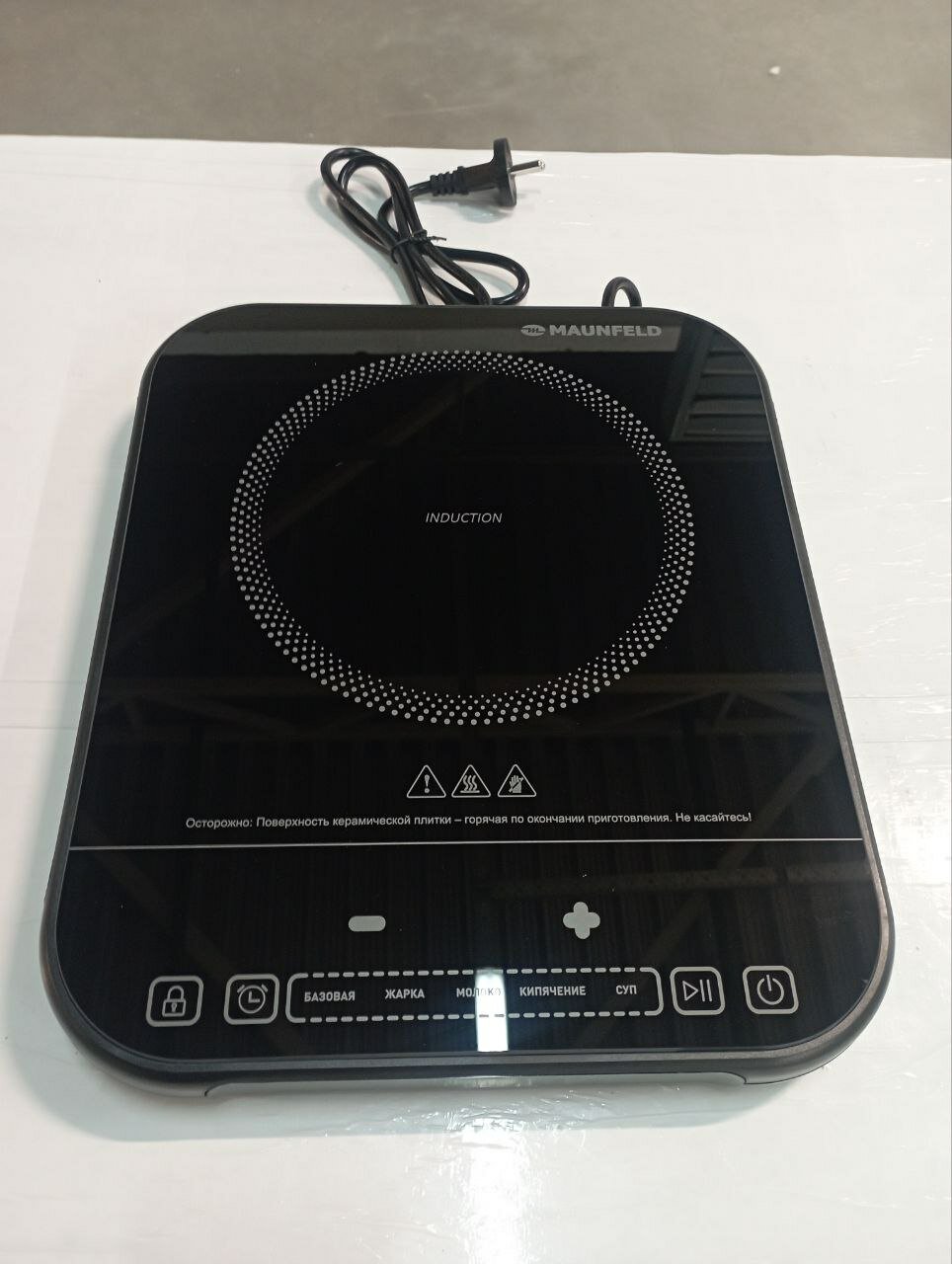 Индукционная плитка MAUNFELD EFI301TBK