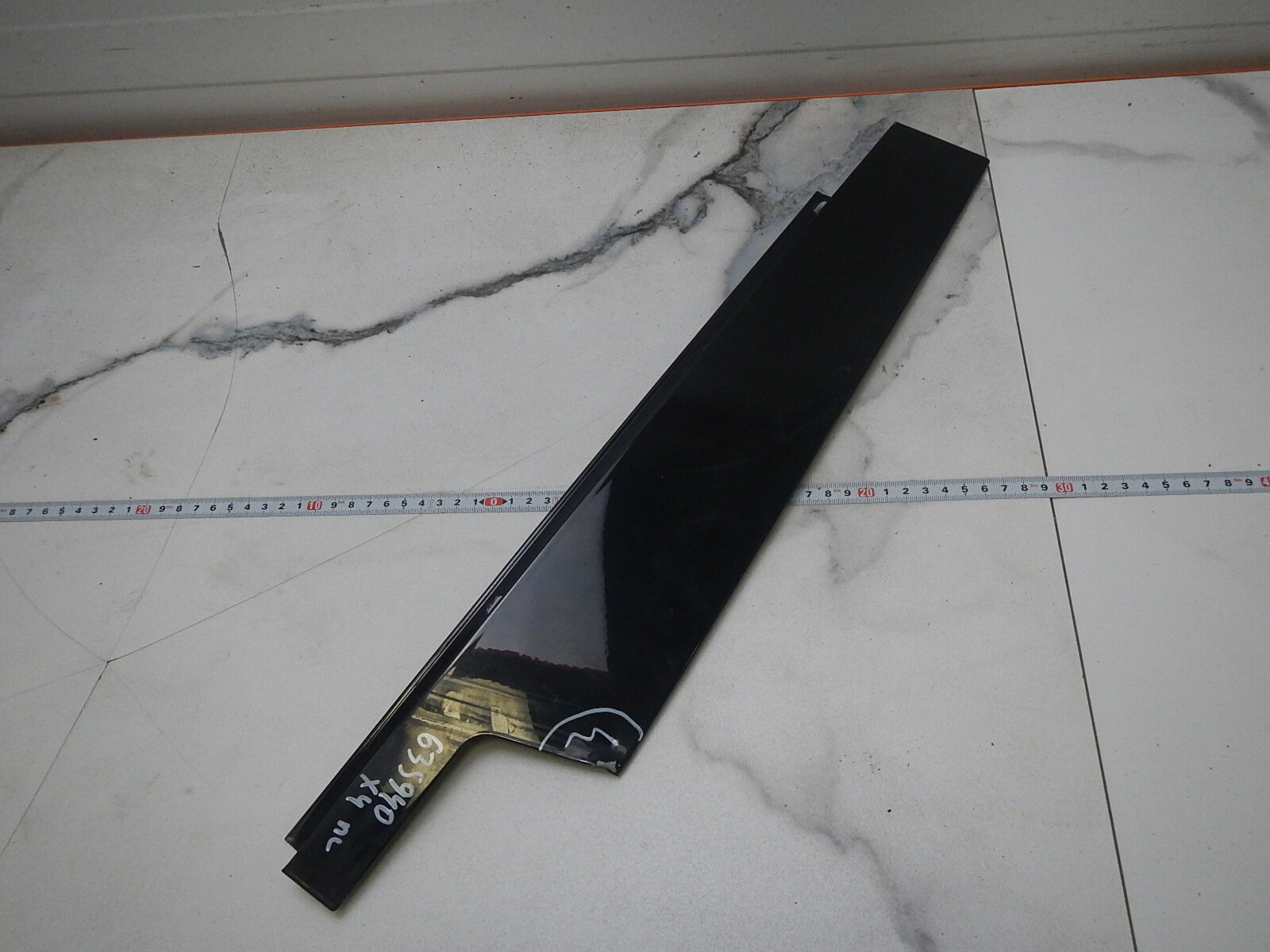 Б/У Накладка двери передней левой, BMW (БМВ)-X4 (F26) (14-18) BMW X4 (F26) (14-18) Царапины, деформация. 635940 BMW арт....