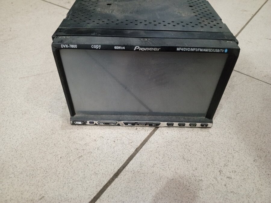 Магнитола (универсальная) от Доп. оборудование Магнитолы, GPS, TV