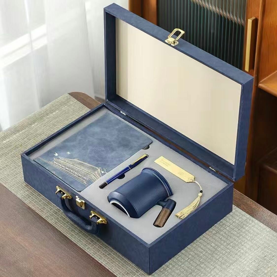 Индивидуальные подарки, бизнес-сувениры, памятные предметы, корпоративные подарки, бутылки для воды с логотипом для сотрудников на ежегодном собрании