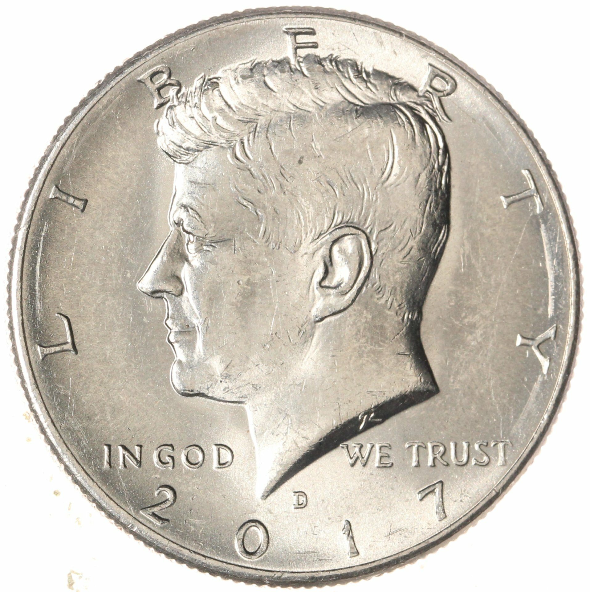 США 50 центов 1/2 доллара, half dollar 2017 D Kennedy Half Dollar знак монетного двора: "D" - Денвер, Медь, покрытая медно-никелевым сплавом, в сохранности AU
