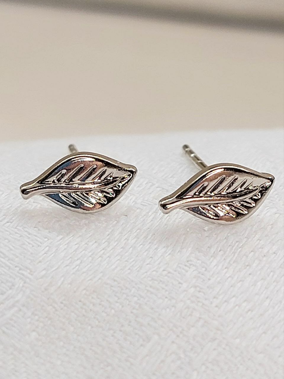 Серьги пусеты