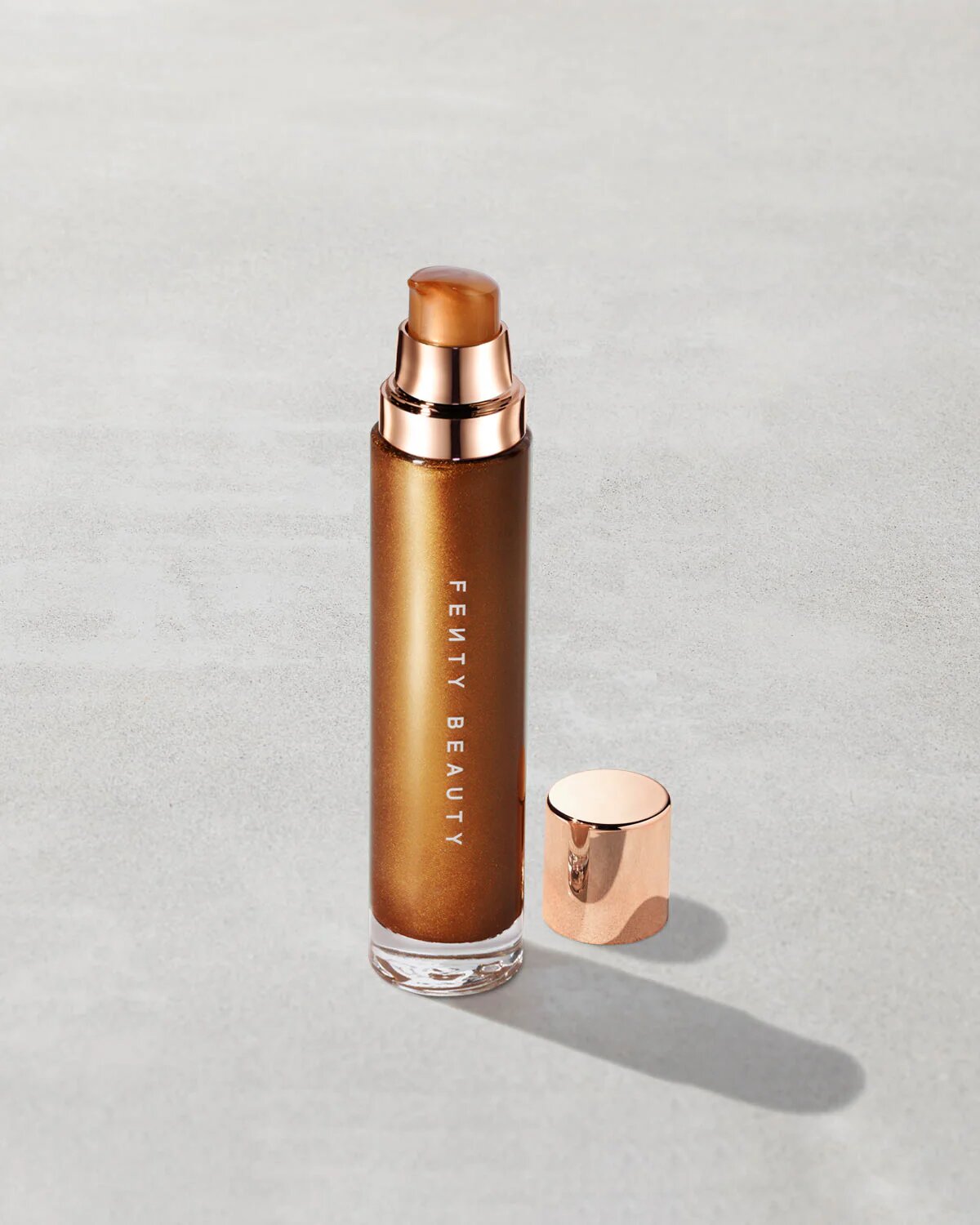 FENTY Beauty гель-шиммер для тела с влажным блеском Body Lava Body Luminizer, Hold My Trophy